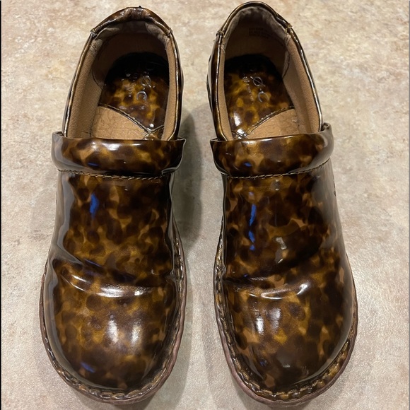 Born | Shoes | Boc Born Concept Clogs Shoes Brown Animal Print Womens ...